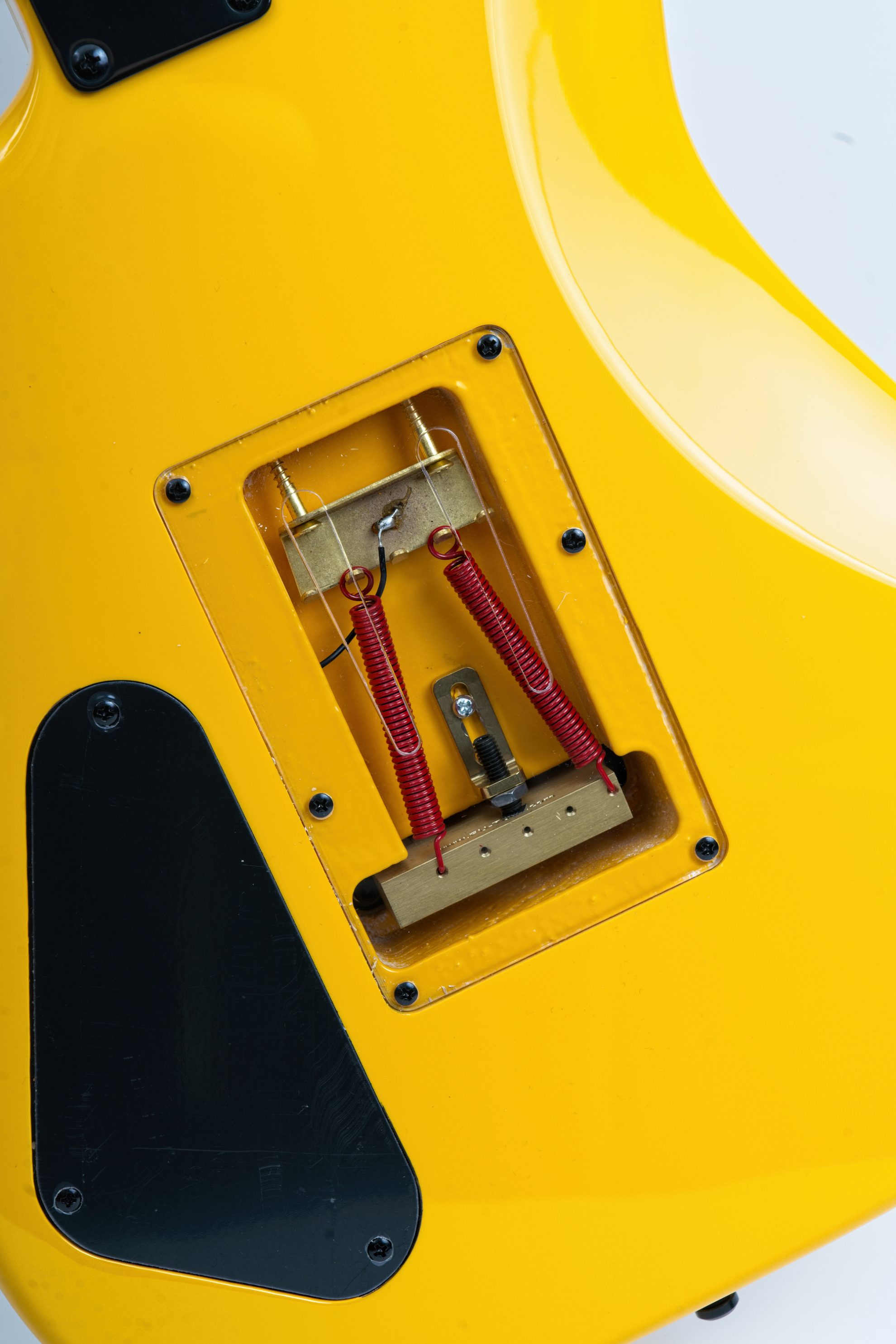 FU-Tone FU PRO GUITAR - NYC TAXI YELLOW - FU-Tone