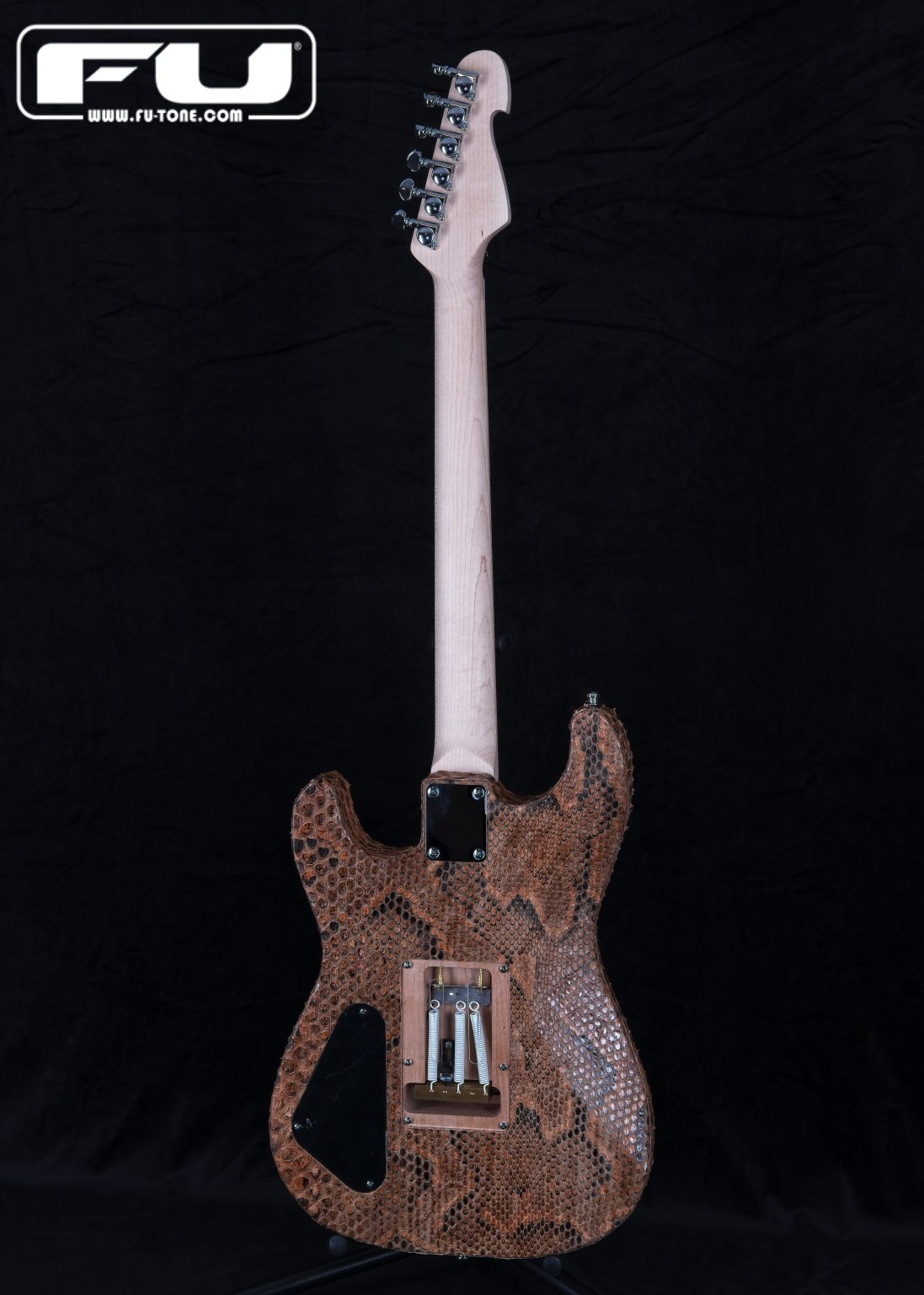 FU Pro Guitar USA Snakeskin Reverse #002 & Matching Strap - FU-Tone